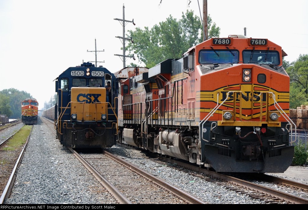 BNSF 7680, CSX 1500 & BNSF 5279